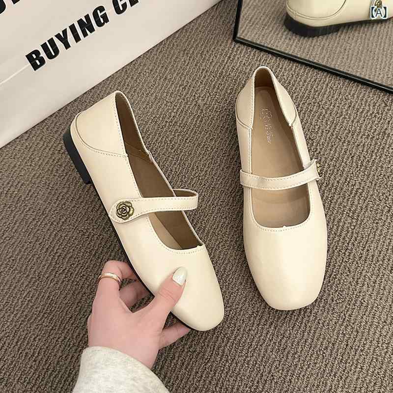 ・カテゴリ: ドライビングシューズ・スタイル: アカデミー・要素: ステッチ・つま先形状: ラウンドトゥ・アッパー素材: マイクロファイバー・素材特徴: エナメル・性別: レディース・ヒールの高さ: 1～3cm・柄: 無地・カラー展開: ベ...