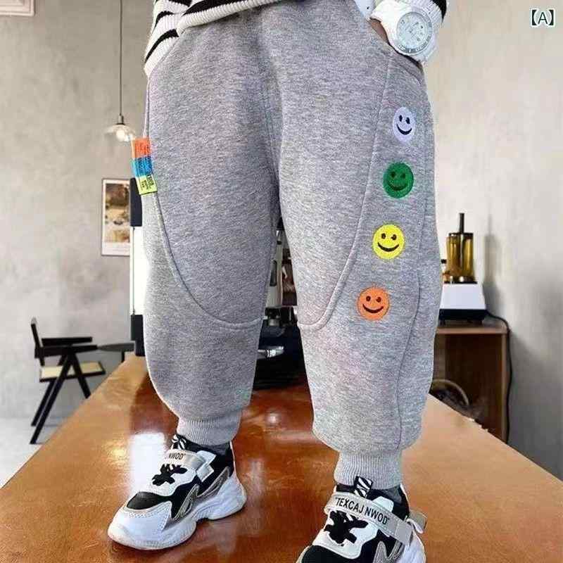 ・カテゴリ: 子供服（パンツ）・スタイル: カジュアル・種類: カジュアルパンツ・性別: 男の子向け・対象年齢: 1〜3歳・身長目安: 80〜100cm・主な素材: ポリエステル・丈: 長ズボン・ウエスト: ミドル丈・カラー展開: グレー、...