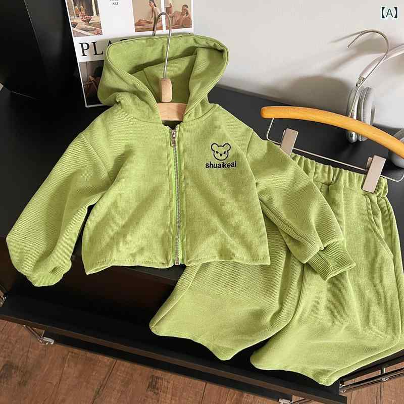 ・性別: 女児用・スタイル: 韓国・カテゴリ: パンツセットアップ・セット内容: 2点セット・対象年齢: 3～8歳・袖丈: 長袖・フード: 付き・パンツ丈: ロング・生地加工: 柔らかな肌触り・厚さ: 普通・柄: カートゥーン・デザイン要素...