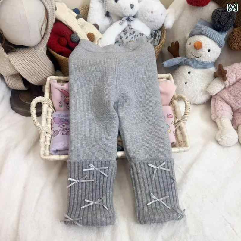 ・カテゴリ: キッズパンツ・スタイル: カジュアル・タイプ: 裏起毛パンツ・主な素材: 綿・性別: 女の子・対象: キッズ・丈: フルレングス・ウエスト: ハイウエスト・フロント: ゴムウエスト・生地加工: シェアリング、柔軟加工・カラー展...
