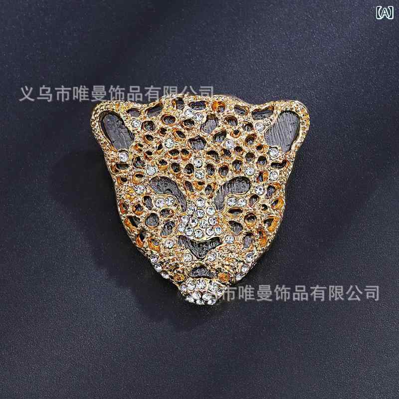 ・種類: ブローチ・スタイル: ・主要素材: 合金・: 動物・モチーフ: ヒョウ・加工技術: メッキ・カラー展開: KCゴールドヒョウ、ホワイトKヒョウ・対象: メンズ・用途: 装飾