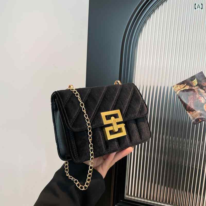 ・カラー展開: ブラック、レッド、カーキ、ブラウン・スタイル: 都市カジュアル・素材: PU・バックの形状: 横型スクエア・開閉口仕様: ロック式・内部構造: ファスナー付き内ポケット・硬さ: やや柔らかめ・外ポケットの種類: 内ポケット・...