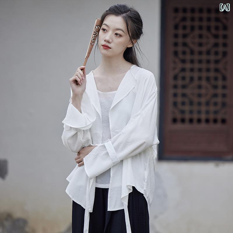 ・スタイル: 文芸風、レトロ・主な素材: 綿 (30%以上50%未満)・シルエット: ゆったり・袖丈: 長袖・袖タイプ: パフスリーブ・前立て: リボン・装飾: リボン・厚さ: 薄手・カラー展開: ホワイト、ブラック・サイズ展開: フリーサイズ