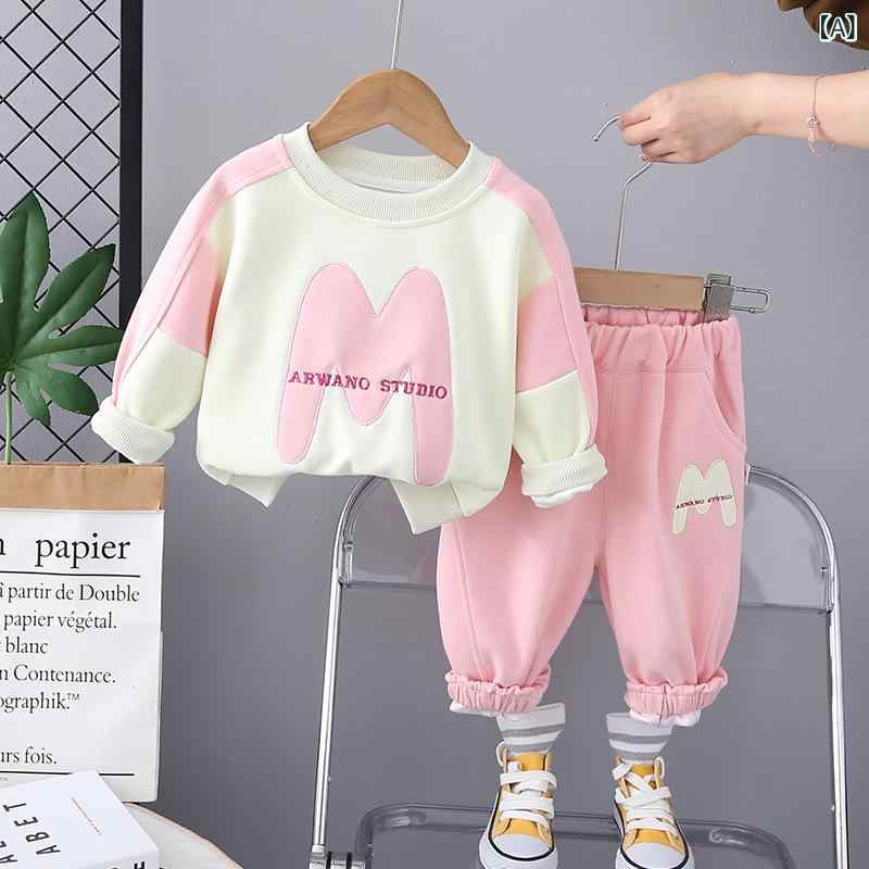 ・カテゴリ: キッズセットアップ・性別: 女性・スタイル: 韓国・セット内容: パンツセット・セット点数: 2点セット・対象年齢: 幼児（1〜3歳）・袖丈: 長袖・丈: ロングパンツ・厚さ: 普通・柄: カートゥーン・デザイン要素: かわい...