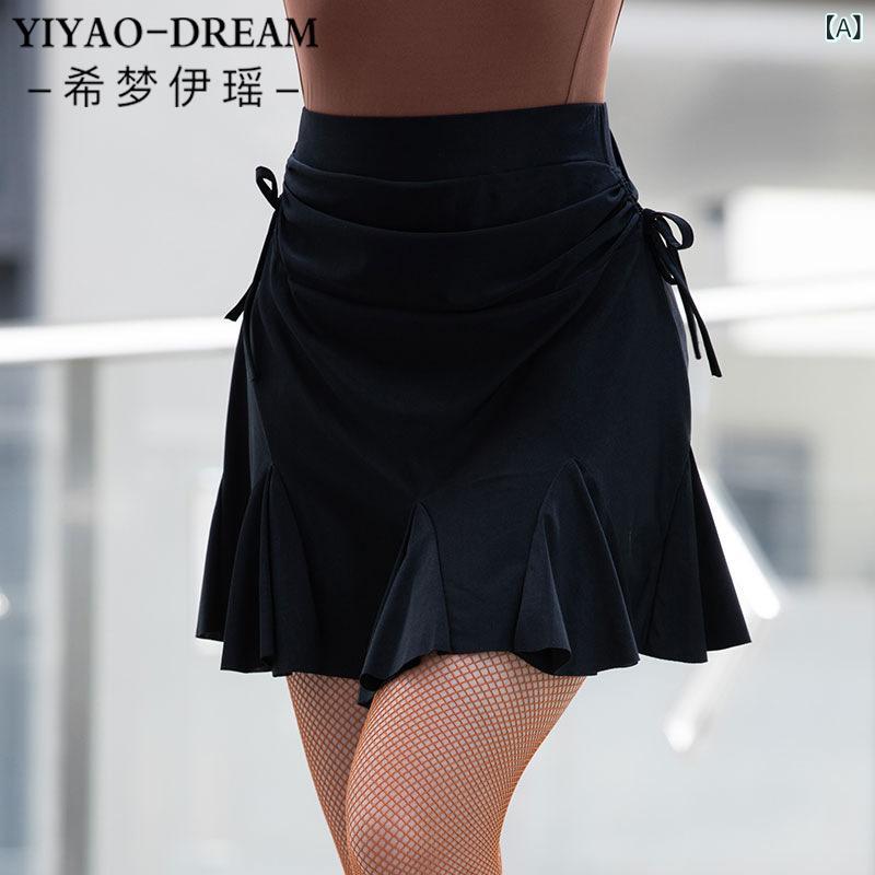 ・用途: ラテンダンス・性別: 女性・主な素材: ナイロン95%、ポリエステル5%・カラー展開: ブラック、ブルー・サイズ展開: S、M, L, XL・対象年齢: 25～29歳・テーマ: 欧米ファンタジー