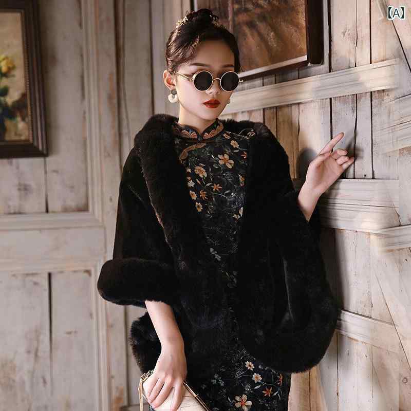 ・性別: 女性・素材: ベルベット・カラー: ブラック・スタイル: 欧米ストリート・柄: 単色・機能: 保温・デザイン要素: パッチワーク・着丈: ミドル