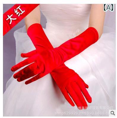 ・カテゴリ: 礼装用手袋・手袋タイプ: 分指手袋・スタイル: ・主な素材: ポリエステル 31〜50%・カラー展開: 赤、青、紫、黒、白、薄紫、明黄、金、アイボリー、シャンパン、グレー、オレンジ、ピンク・サイズ: フリーサイズ