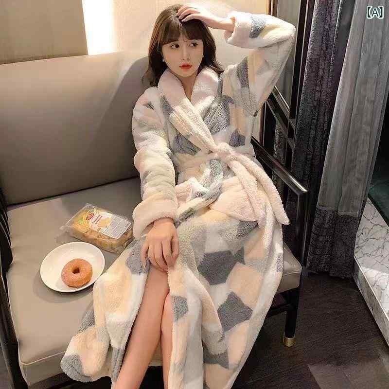 ・スタイル: 韓国風・素材: サンゴフリース・主な素材成分: ポリエステル繊維 70-80%・生地厚さ: 超厚手（351-400g/平方メートル）・ネックライン: Vネック・機能: リラックス、睡眠、伸縮性、部屋着、保温、快適・対象: 若年...