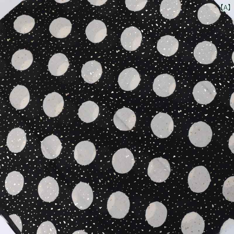 ・織り方: 平織り・機能: 保温、日よけ、防塵・スタイル: 通常丈・カラー展開: ブラック、グリーン、ネイビー、ローズレッド、ホワイト、カーキ・サイズ: 約88cm×180cm・デザイン分類: オリジナルデザイン・加工方法: 織り・流行要素...