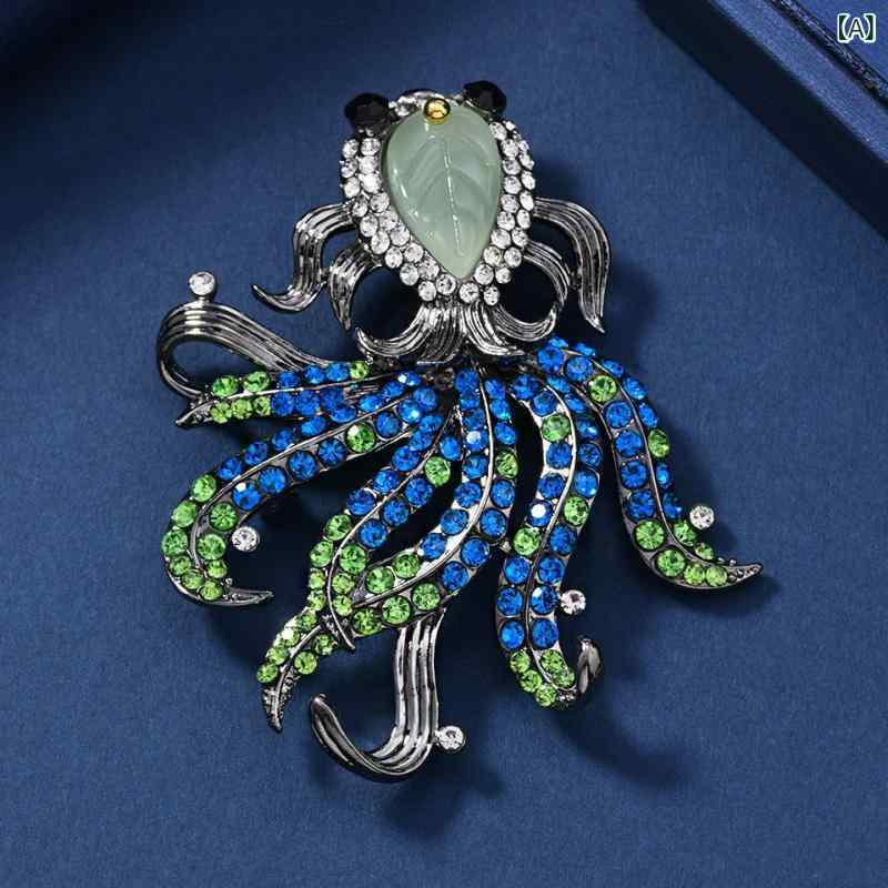 ・カテゴリ: ブローチ・アイテム: 金魚ブローチ・モチーフ: 金魚・流行モチーフ分類: 動物・スタイル: 文芸レトロ・主な素材: 亜鉛合金・加工: ラインストーン装飾・カラー: ラインストーン金魚・機能: 装飾、2WAY、固定、衣服の開き防...