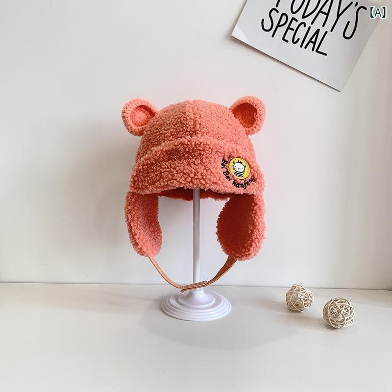 ・カテゴリ: 雷鋒帽・性別: 女性用・主な素材: フェイクレザー・スタイル: 韓国風・装飾: ポンポン・柄: 無地・帽子の形（トップ）: ラウンドトップ・帽子の形（つば）: つばなし・カラー展開: オレンジ、ピンク、ブルー、イエロー・サイズ...