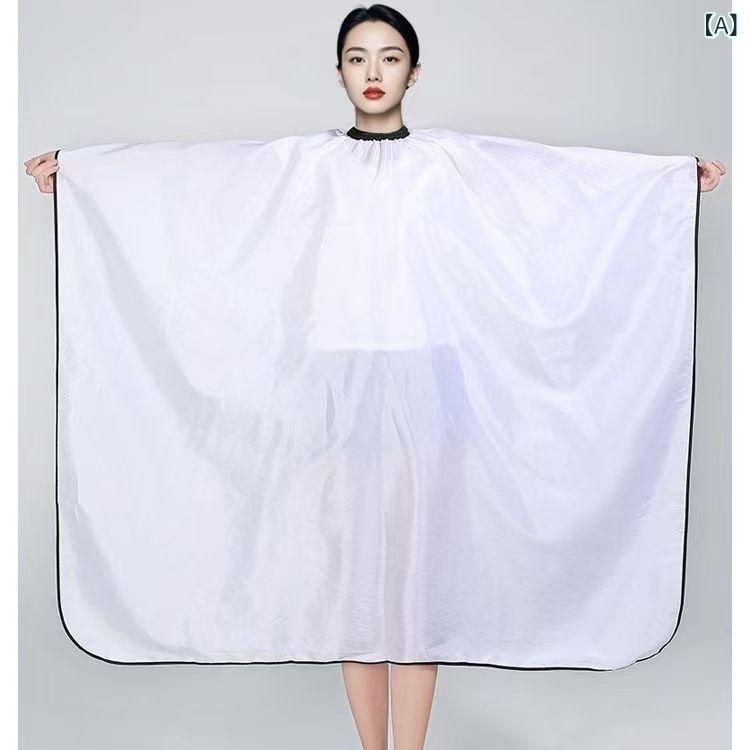 ・カテゴリ: エプロン・用途: 理美容室専用・主な素材: 形状記憶素材・カラー展開: ホワイト、ブラック、グレー・サイズ展開: 縦160cm×横140cm、縦180cm×横140cm・柄: ハート型シースルー、スクエアシースルー、横ストライ...