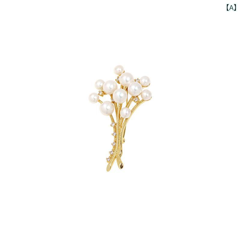 素材: 黄銅スタイル: レディース形状: 幾何学カラー: ゴールド梨花パールブローチ, シルバー梨花パールブローチ要素: パール機能: 装飾スタイル: シンプルスタイル分類: ファッション通勤種類: ブローチ要素分類: 自然