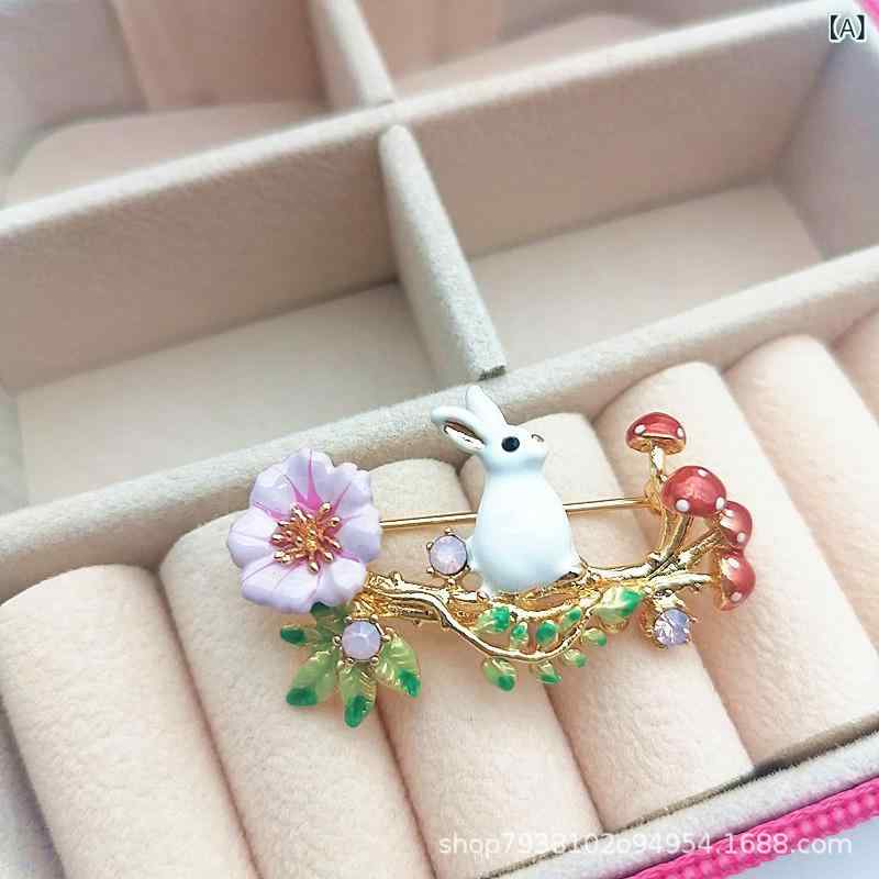 ・素材: 銅・加工方法: 電鍍・デザイン: ウサギ・機能: 装飾・スタイル: 田園風、清新甜美・対象: 女性・種類: 胸針