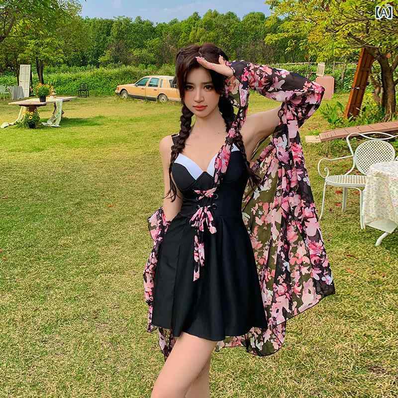 ・カテゴリ: 水着・性別: 女性用・対象年齢: 大人用・柄: 無地・スタイル: さわやか、コンサバティブ・特徴: 高伸縮性・その他特徴: ワイヤー入り、胸パッド付き・素材: ポリエステル80%・重さ: 約200g・裏地素材: ポリエステル8...