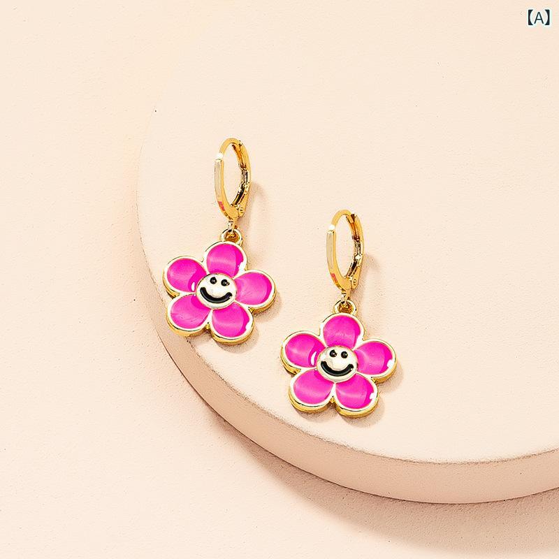 ・カテゴリ: ピアス・イヤリング・素材: 合金・加工方法: メッキ加工・モチーフ: 花・デザイン要素: エスニック、レトロ、花、幾何学、星・カラー展開: 花、星、ハート