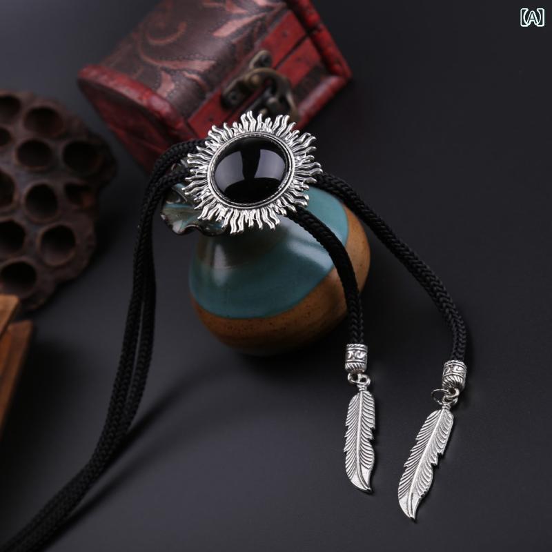 ・カテゴリ: 領帯・素材: ナイロンシルク・柄: 花柄・カラー展開: シルバーブラックオニキスフェザー、アンティークブロンズ花柄・スタイル: アローヘッド型、カジュアル・形状: 幾何学・デザイン: レトロ・全長: 約110cm・加工方法: ...