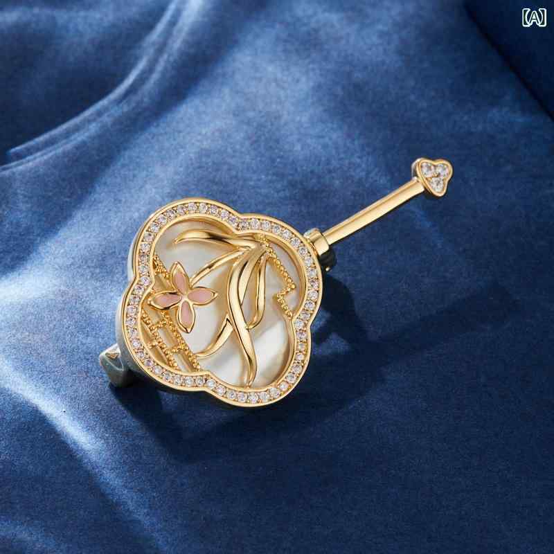 ・カテゴリ: ブローチ・スタイルカテゴリ: レトロモダン・デザインスタイル: 中国風・対象: 女性・素材: 銅・形状: 花・加工方法: 電鍍・柄: 花、植物・機能: 記念、装飾、贈答用