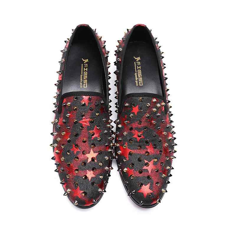 ・カテゴリ: スニーカー・スタイル: ビジネスカジュアル・性別: メンズ・カラー: レッド・柄: 迷彩、マルチカラー・つま先形状: 尖り・カット: ローカット・ヒールタイプ: フラット・アッパー素材: 牛革（スエードを除く）・ソール素材: ...