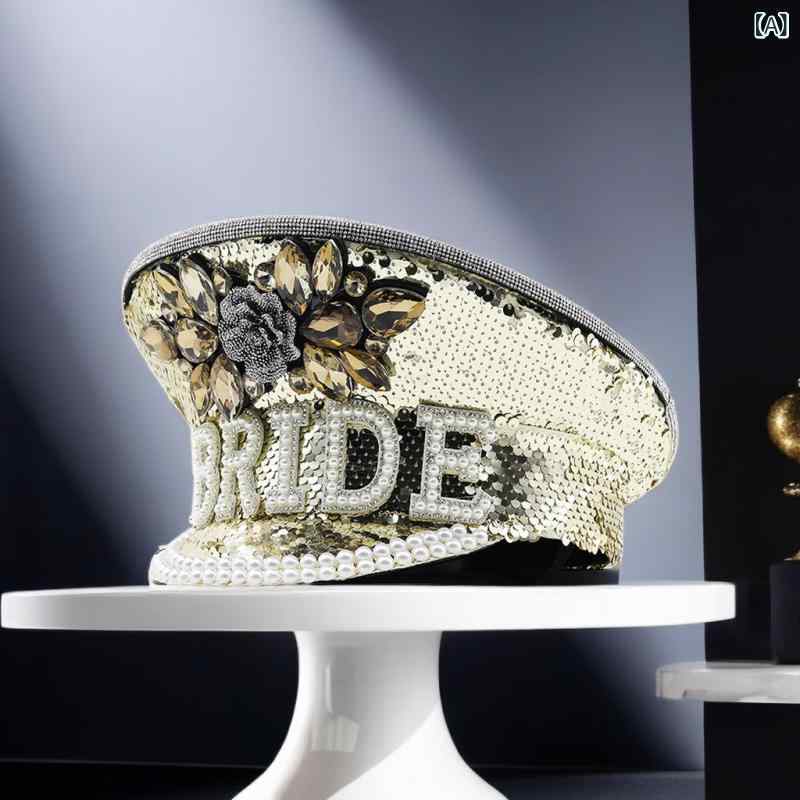 ・カテゴリ: マリンキャップ・流行要素: クラウン、フリンジ・トップ形状: フラット・つば形状: ショート・カラー: シャンパンゴールドラメ・機能: 日よけ・主要素材: ポリエステル100%・スタイル: オリジナルデザイン