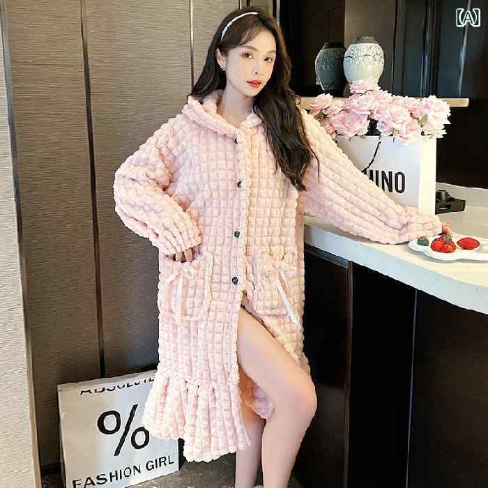・生地: ジャカードベルベット・主な素材: ポリエステル100%・厚さ: 厚手、251-300g/m²・用途: ルームウェア・対象: レディース・カラー展開: ピンク, ブルー, ホワイト, グリーン, ベージュ・サイズ展開: M, L, ...
