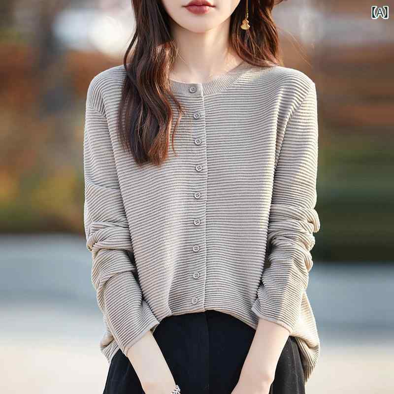・カテゴリ: セーター・主な素材: 羊毛・スタイル: カーディガン、通勤、エレガント・柄: ストライプ、チェック・厚さ: 普通・シルエット: ゆったり・袖タイプ: レギュラー・ネックライン: クルーネック・袖丈: 長袖・デザイン: ボタン・...