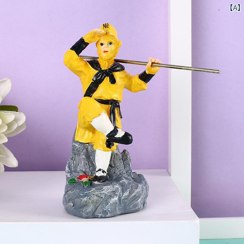 ・素材: 合成樹脂・カテゴリ: 樹脂工芸品・種類展開: 孫悟空 (14cm), 猪八戒B (12cm), 猪八戒A (12cm), 沙悟浄B (12cm), 沙悟浄A (12cm), 三蔵法師B (14.5cm), 三蔵法師A (14.5c...