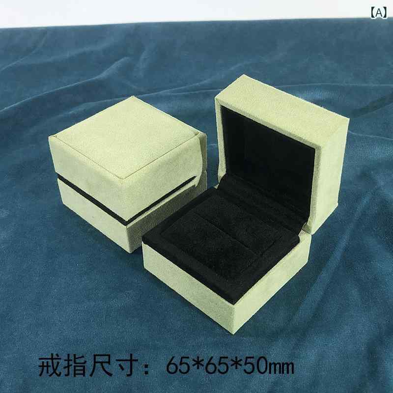 ・素材: 複合材料・用途: 宝飾品包装・カラー展開: グラスグリーン, スカイブルー・ラインナップ: グラスグリーンリングボックス, グラスグリーンイヤリングボックス, グラスグリーンペンダントボックス, グラスグリーンバングルボックス, ...