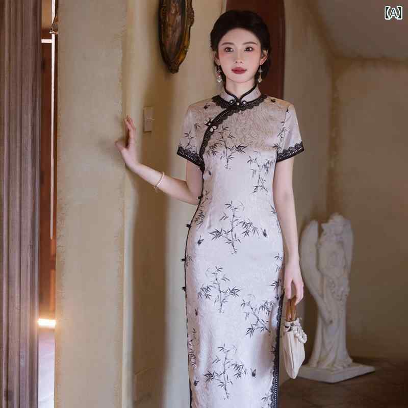 ・カテゴリ: 旗袍・スタイル: レトロ・主な素材: ポリエステル・主な素材含有率: 30-50%・丈: ロング・襟型: 立領斜襟・袖丈: 三分袖・スリット: 低め・装飾: スパンコール・サイズ展開: S、M、L、XL、XXL、XXXL・旗袍...