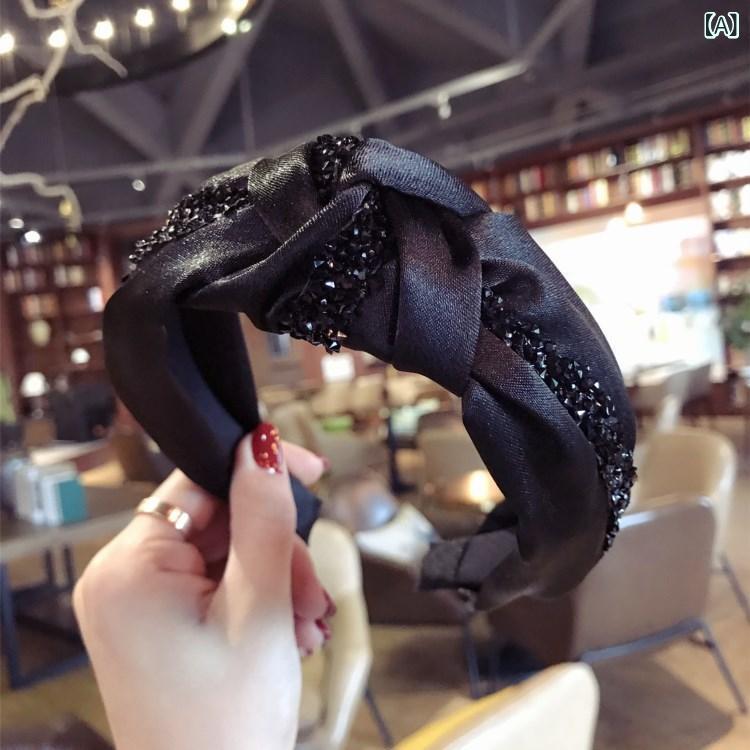 ・カテゴリ: 頭飾・主な素材: プラスチック/樹脂・スタイル: ・対象: 女性・カラー展開: ブラック、グレー、シルバー、レッド、ピンク、ダークグリーン、ネイビー、イエロー