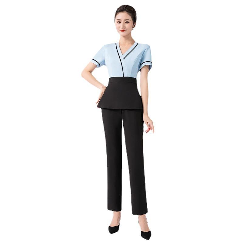 ・カテゴリ: ワークウェア・対象: 女性・スタイル: 一般作業服・機能: 吸湿速乾・パンツ丈: ロング・主な素材: ポリエステル95%・ネックライン: Vネック・袖型: レギュラースリーブ・袖丈: 半袖、七分袖・トップス丈: ミドル・タイプ...