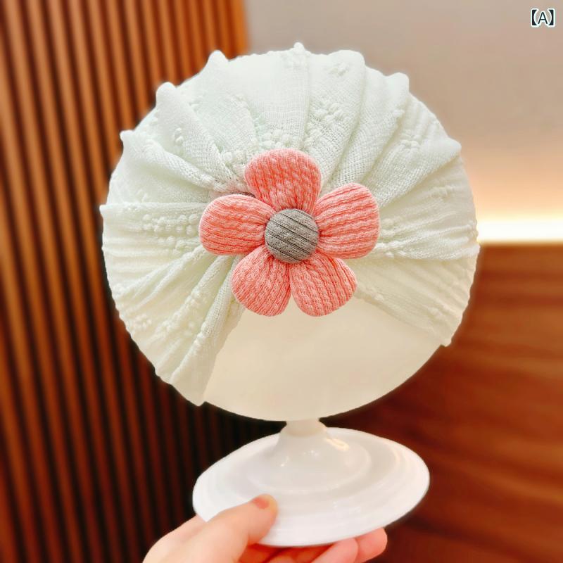 ・カテゴリ: インド帽・カラー展開: グリーン×ピンクフラワー、ピンクフラワー、ホワイト×ピンクフラワー、グリーン×イエローフラワー、ピンク×イエローフラワー、ホワイト×イエローフラワー・サイズ展開: 0-18ヶ月・つば: なし・トップ形状...