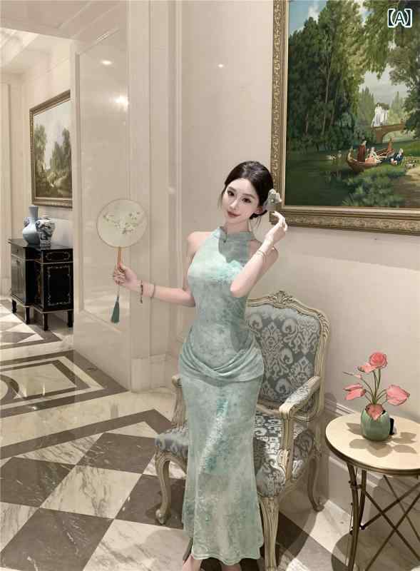・カテゴリ: チーパオ・丈: ミッドレングス・スタイル: レトロ・主な素材: 綿30-50%・ネックライン: スタンドカラー・袖丈: ノースリーブ・スリット: ハイスリット・柄: プリント・カラー展開: ライトグリーン・サイズ展開: S、M...