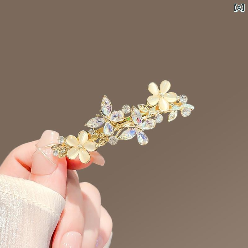 ・カテゴリ: ヘアアクセサリー・スタイル: 日韓・: 花・主な素材: ラインストーン・製作方法: ・タイプ: サイドクリップ・性別: 女性