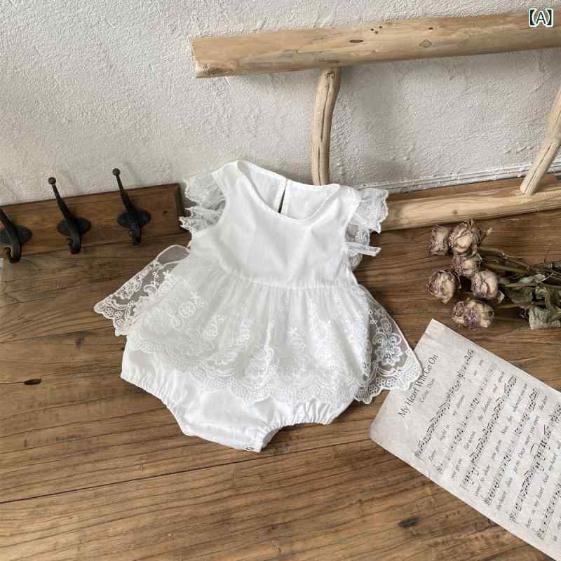 ・主な素材: 綿・対象: 幼児 (1〜3歳)・性別: 女児・袖丈: ノースリーブ・厚さ: 普通・開閉仕様: スナップボタン・スタイル: プリンセス・カテゴリ: 三角ロンパース・カラー展開: オフホワイト、ブラック・サイズ展開: 66cm、7...