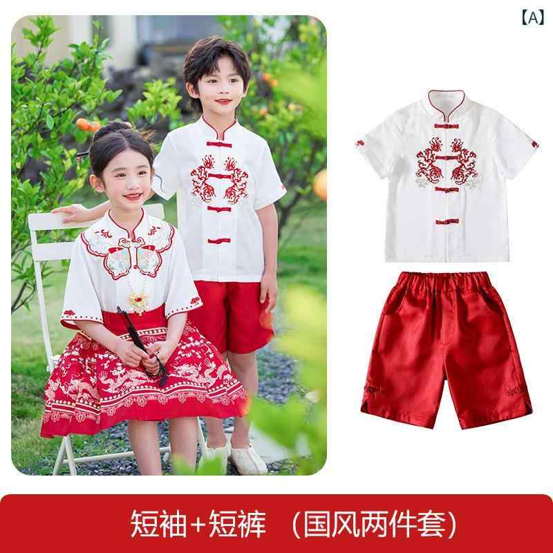 ・スタイル: アカデミー風・対象年齢: 8歳以上（身長140cm以上）・対象性別: 男女共用・前開き仕様: シングルブレスト・デザイン特徴: セットアップ・生地加工: ソフト加工・主な素材: ポリエステル・主要素材の割合: 95%・安全基準...