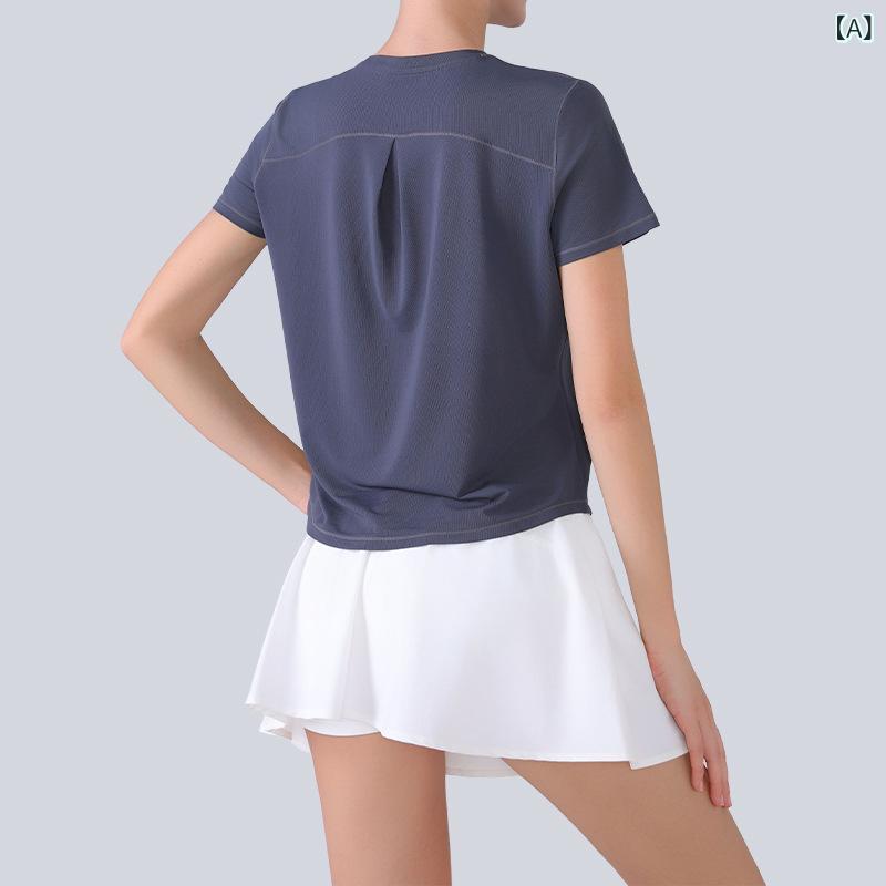 ・カテゴリ: Tシャツ・対象: 女性・柄: 無地・主な素材: ポリエステル90%、スパンデックス10%・袖丈: 半袖・ネックライン: クルーネック・丈: ヒップ丈・シルエット: スタンダード・カラー展開: ダークグレー、ライトブルー、ライト...