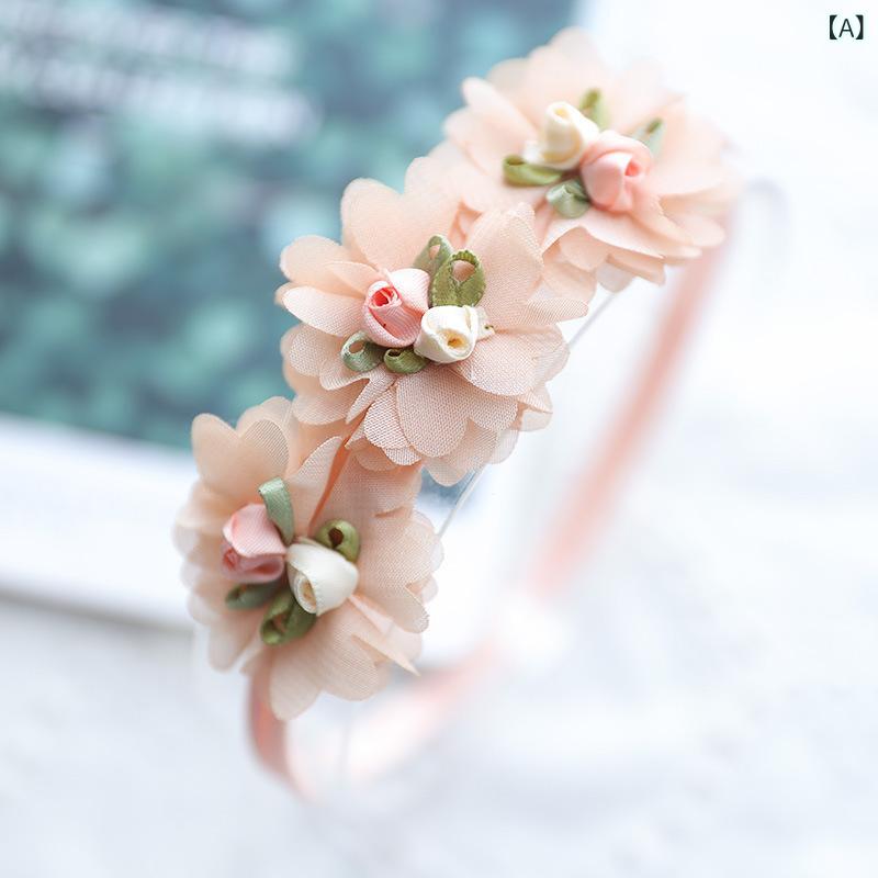 ・カテゴリ: ヘアアクセサリー・スタイル: 韓国・: 花柄・主な素材: 布・カラー展開: ピンク、オフホワイト・種類: ヘアバンド・対象: 子供・対象年齢: 0-3歳・加工方法: