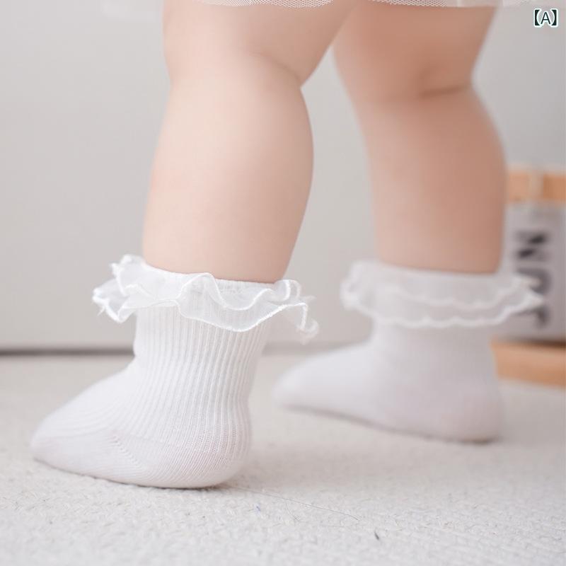 ・カテゴリ: 子供靴下・対象性別: 女の子・種類: 普通靴下・機能: 透気・筒丈: 短筒・厚み: 中厚・柄: 無地・装飾要素: レース、フリル・主素材: 綿78%・カラー展開: 白、グレー、緑、杏、ピンク・サイズ展開: S、M、L・対象年齢...