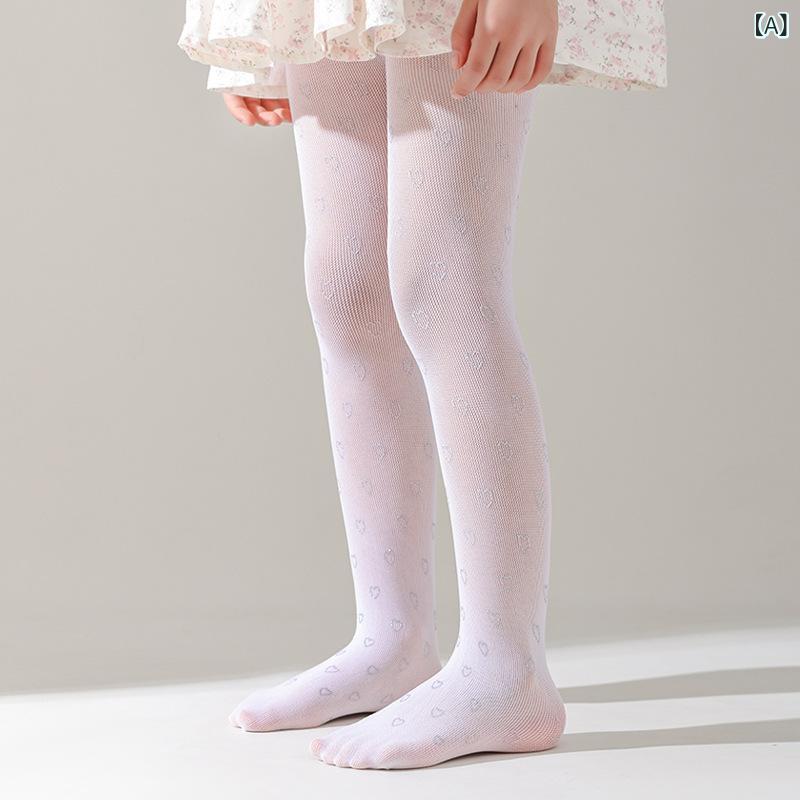 ・カテゴリ: 子供用パンティストッキング・対象: 女の子・主な素材: ナイロン90%・編み方: メッシュ・丈: 連パン・厚み: 薄手・柄: キャラクター、ドット、ハート、いちご、蝶、リボン、チェリー・サイズ展開: S、M、L