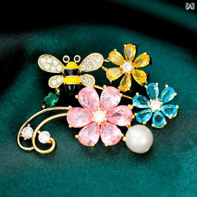 ・カテゴリ: 胸針・素材: 銅・性別: 女性・: 花・モチーフ: 蜂・仕上げ: 電鍍・スタイル: 韓国・テイスト: スイート・機能: 多機能