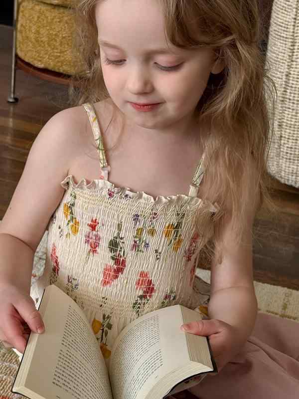 ・カテゴリ: 子供用キャミソール・スタイル: 韓風・主な素材: 綿90%・ネックライン: スクエアネック・柄: 花柄・装飾: フリル、プリント・対象: 女の子・対象年齢: 3〜8歳・サイズ展開: S(90-100cm)、M(110-130c...