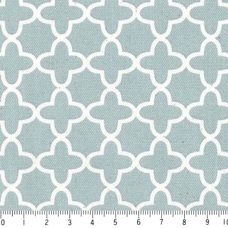 クアトロフォイル（四つの翼）と呼ばれるモロッカン柄です。柄区分：モロッカン柄　幾何柄　ダマスク柄　アラベスク柄　モザイク柄 落ち着いた 綺麗な色合いの サックスブルー。いい色です。 柔らかい色味。少しグリーンが入ったブルーです。水色 男の子...