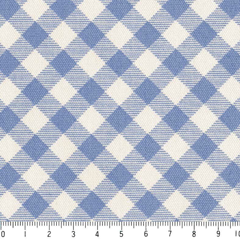 8ミリのおしゃれなギンガムチェックを斜めに配置しました。 CHECK チェック 定番のブルー。何処に置いても映える色です。 男の子 入園入学 インテリア 春色 スプリングカラー 使用生地： オックス生地（生成色 / 晒し白） 綿100％ 生...