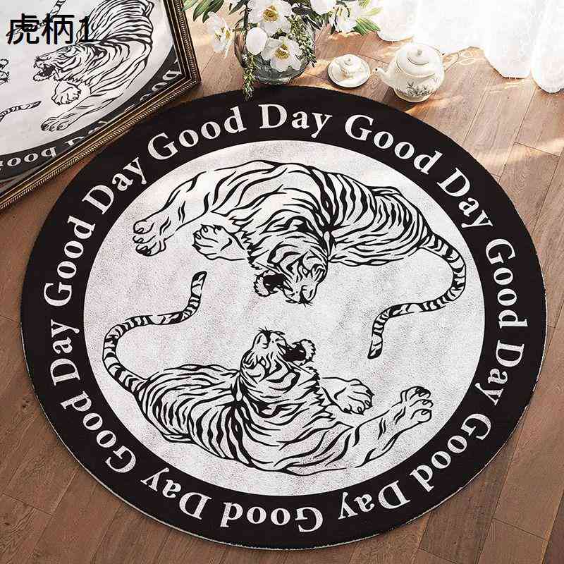 　　　 ◆◇◆人気の秘密◆◇◆ 【おしゃれ】マットの可愛い虎柄模様のデザインで気軽くに新しい雰囲気を演出できますよ。ご自宅の装飾品として或いは友達や同僚へのプレゼントとしても非常に適しています！カーペットを変えるだけでお部屋の雰囲気はぐっと...