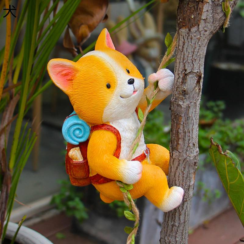　　　 ◆◇◆人気の秘密◆◇◆ 【??サイズ】18x13x9.5cm（ロープ約60cm） 【??可愛いオブジェ】：丁寧な細工と可愛らしい見た目は、まるで本物の動物が庭に住んでいるようです。かわいい表情はすぐに人目を惹かれます！ガーデニングを...