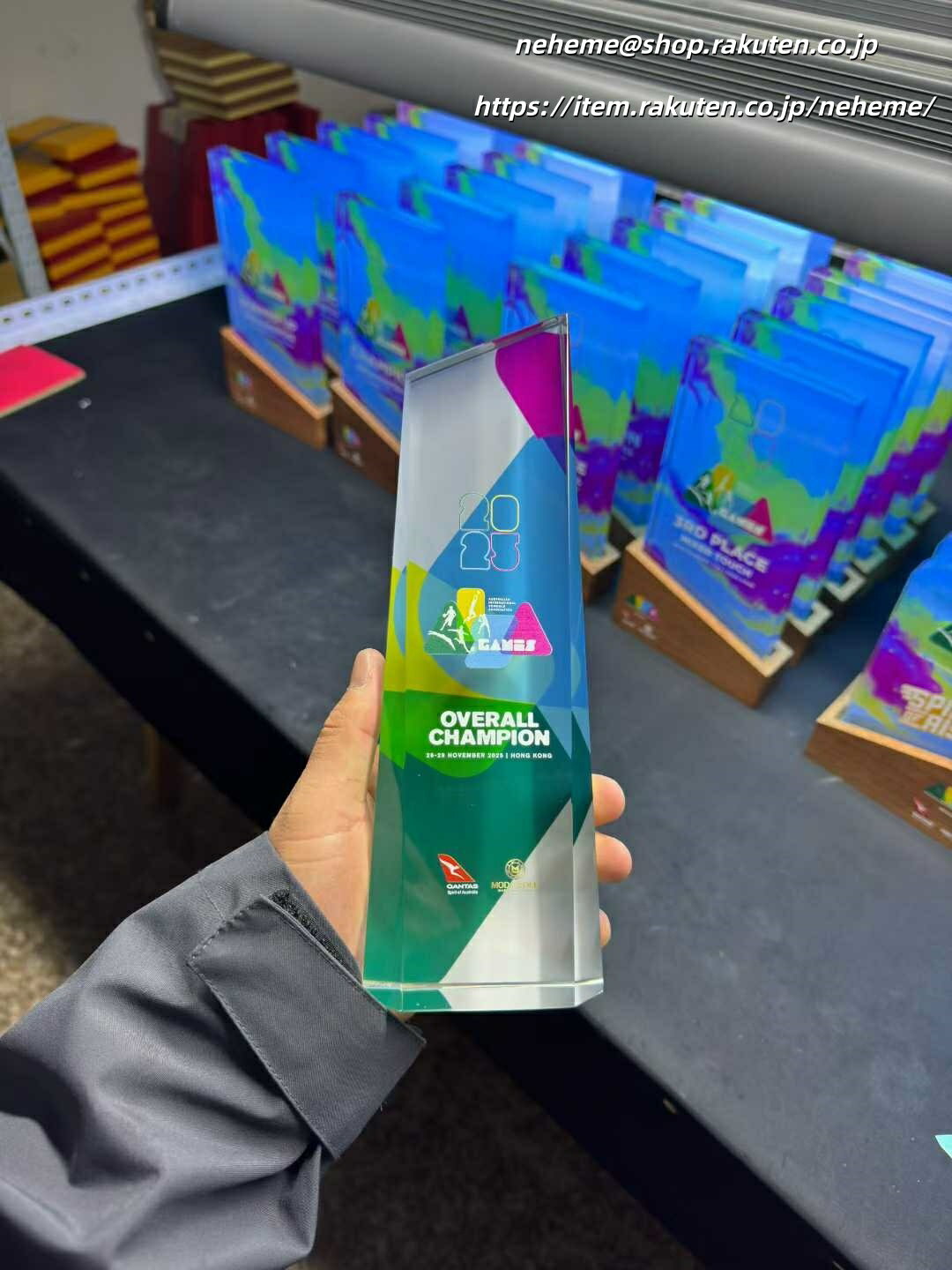 トロフィーの豊富なラインナップはこちらで随時更新中です。お気に入りが見つからない場合は、お手持ちの画像を頂ければ代わりにお探しします！ 【価格について】 どのトロフィーも価格は相談可能ですので、どうぞご安心ください。 【ご注文の流れ】 注文...