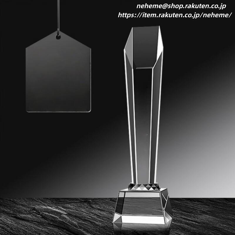 オーダーメイドトロフィー制作プロセス お客様のご要望に合わせて完全カスタマイズのクリスタルトロフィーを制作いたします 01 刻印内容のご連絡 💬 トロフィーに刻印したい内容（会社名、受賞者名、受賞理由、日付など）を当社までお...