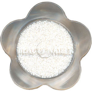 黒崎えり子プロデュースジェルやスカルプに混ぜて使える、アレンジ自在のグリッター。かわいいフラワーケース入りです。※この商品はメーカー取り寄せ商品になります。メーカー欠品や廃盤の際には必ずご連絡を差し上げてからの商品発送となりますので、ご連絡...