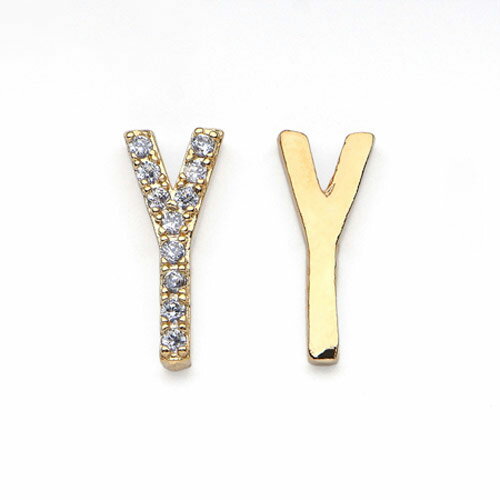 Yセット MEG000279品良く凛とした印象を与える「Y」の字の2種類パーツセット。シンプルなモノトーンネイルにも映えるクールなデザインです。2P背面カーブなし縦10mm×横4mm【メール便OK】※この商品はメーカー取り寄せ商品になります...